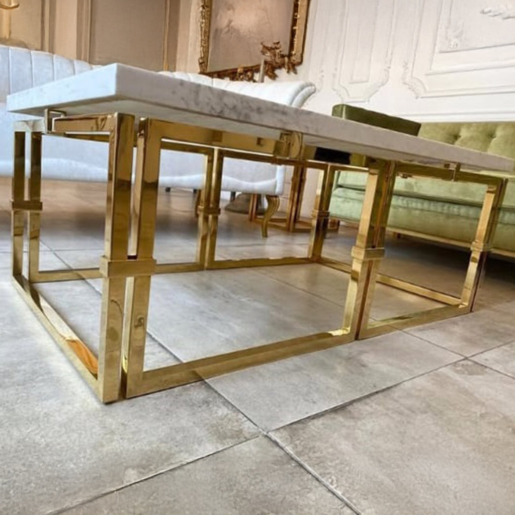 Modern Central Table – Red Line Collection